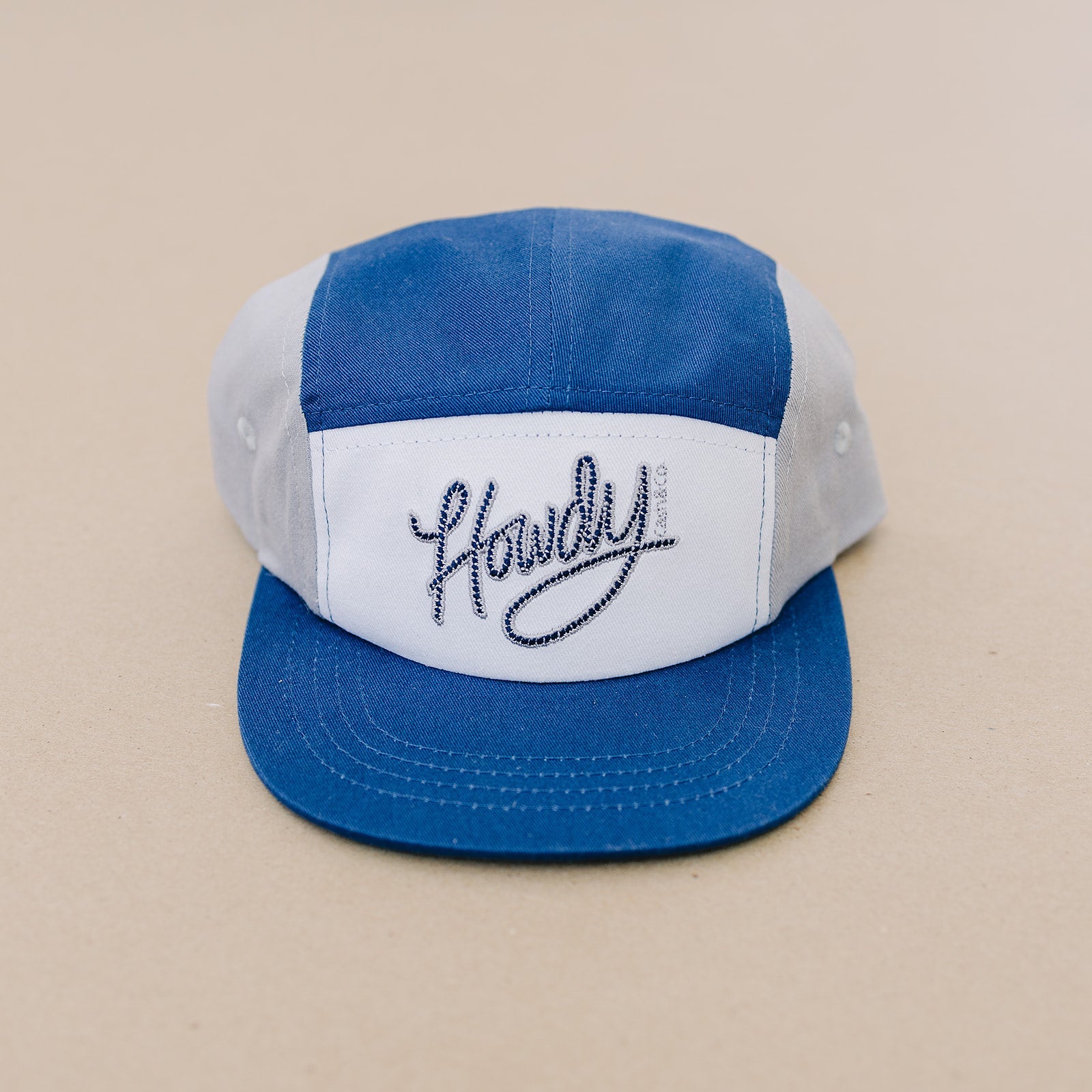 Howdy – Cash and Company